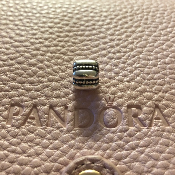 Pandora | Jewelry | Pandora Crazy Clip | Poshmark
